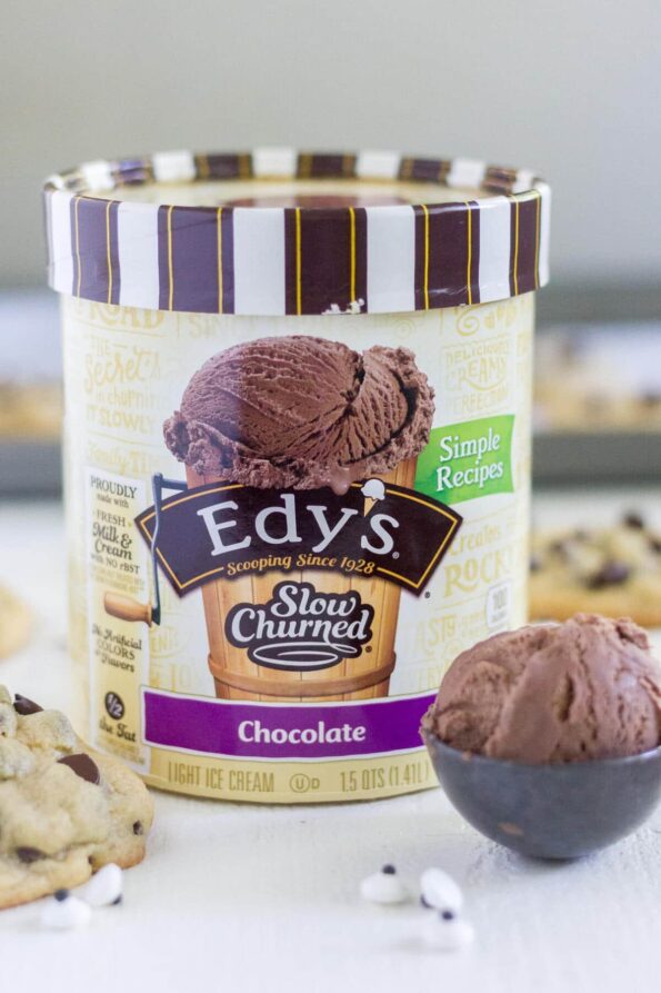 Spooky Halloween Ice Cream Sandwich | What Molly Made