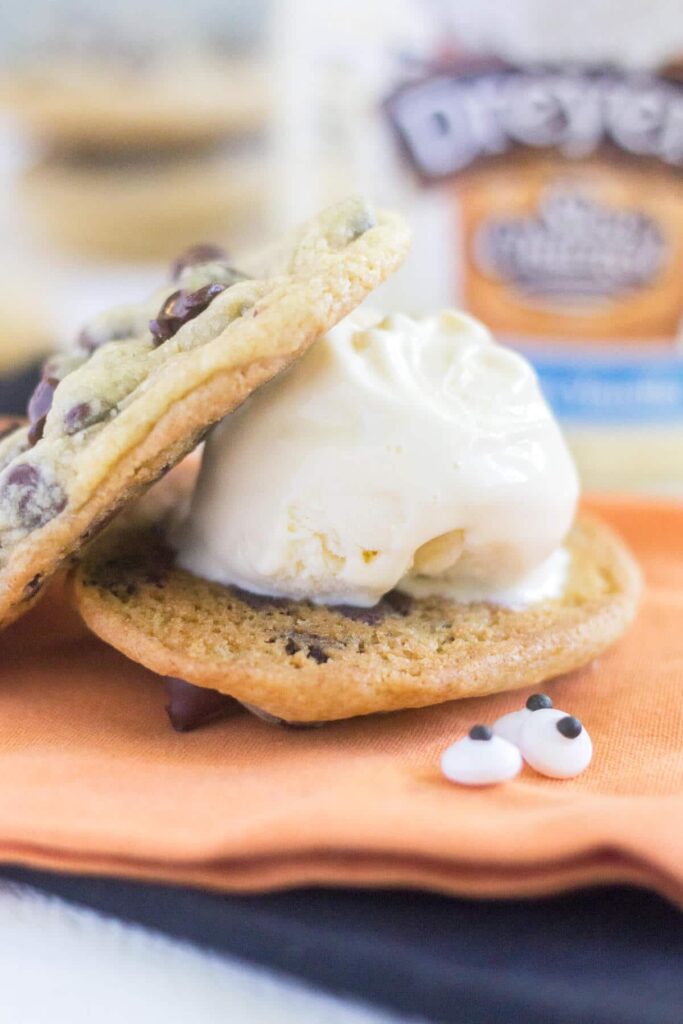 Spooky Halloween Ice Cream Sandwich