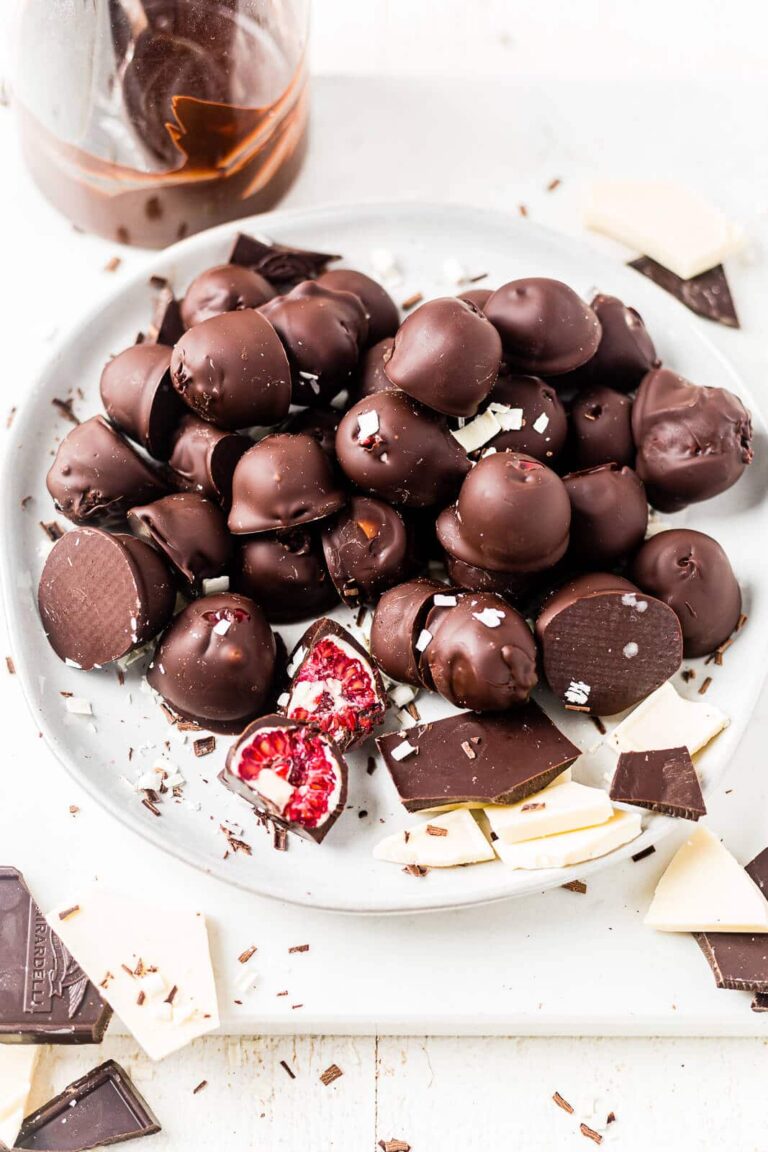 Chocolate Covered Raspberries [Tru Fru Copycat] | What Molly Made