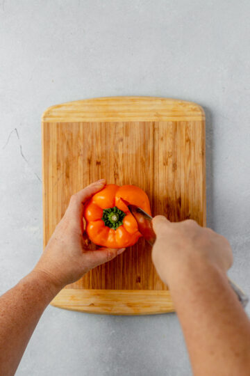 How to Cut a Bell Pepper (Step-By-Step Guide)
