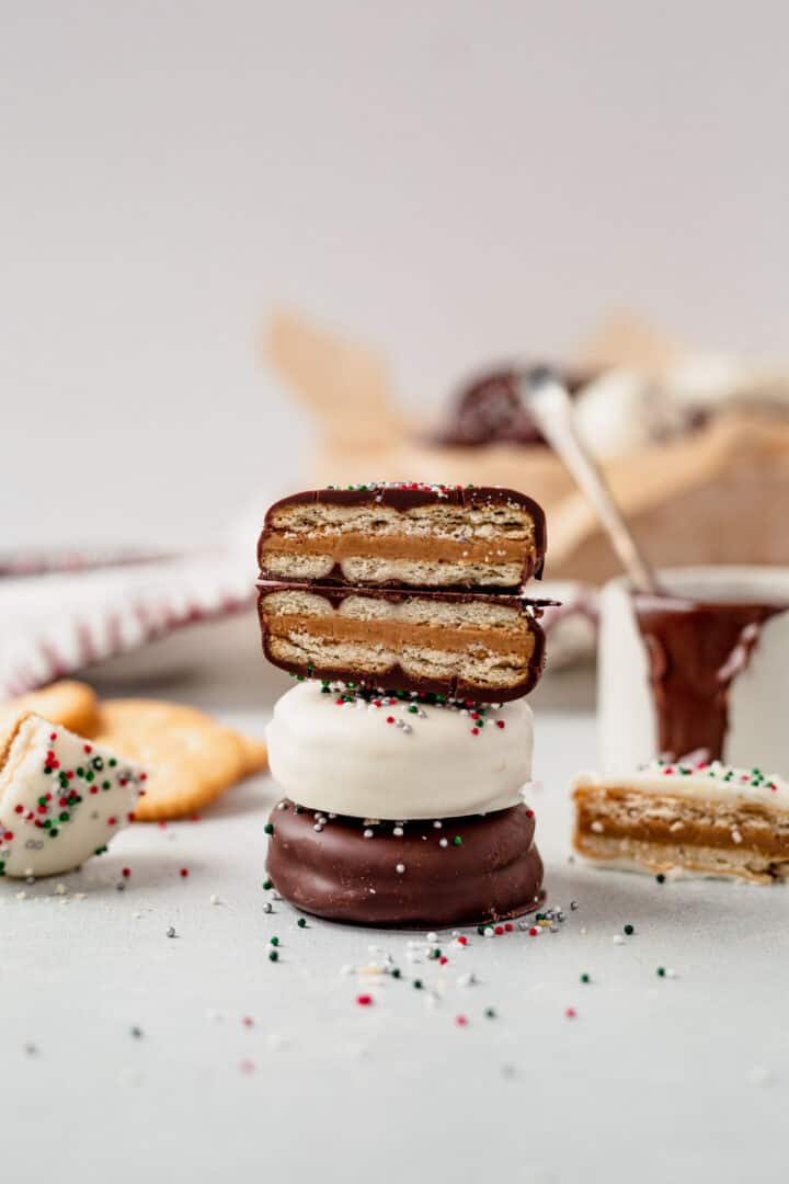 Chocolate Peanut Butter Ritz Cookies | What Molly Made