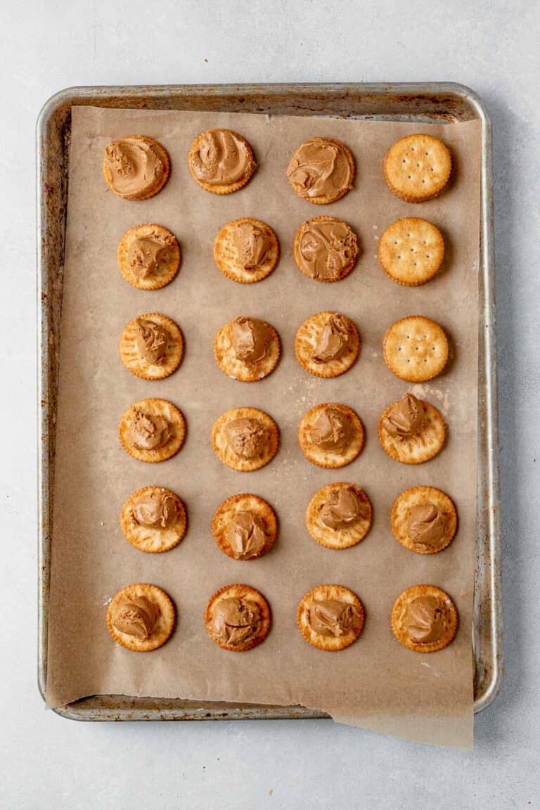 Chocolate Peanut Butter Ritz Cookies | What Molly Made