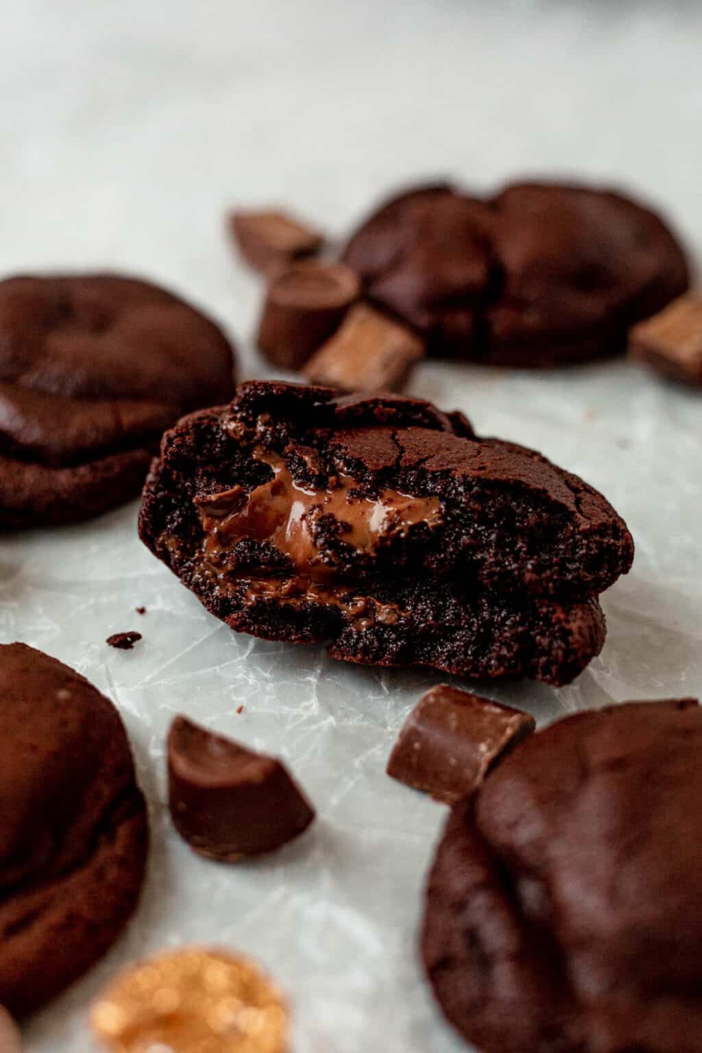 Easy Rolo Stuffed Chocolate Cookies
