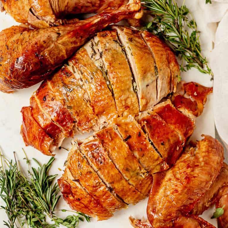 How Long to Cook a 22 Pound Turkey (+ Internal Temps)