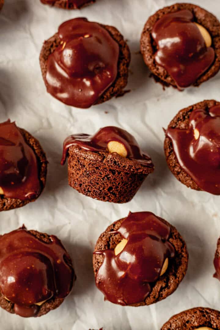 Easy Buckeye Cookies (Peanut Butter Brownie Cookie!)