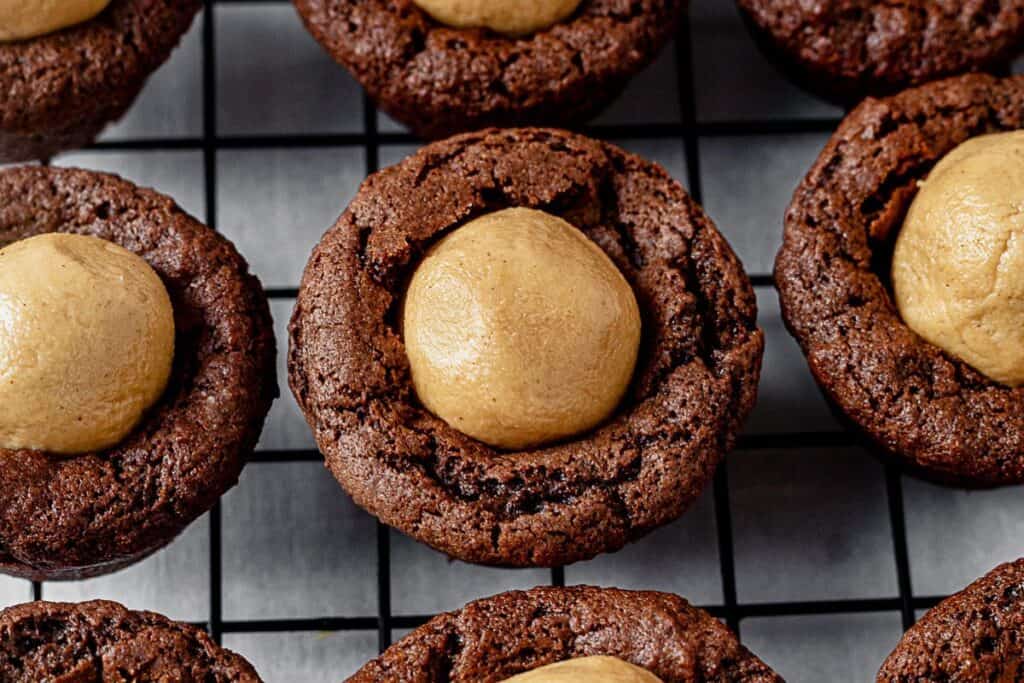 Easy Buckeye Cookies (Peanut Butter Brownie Cookie!)
