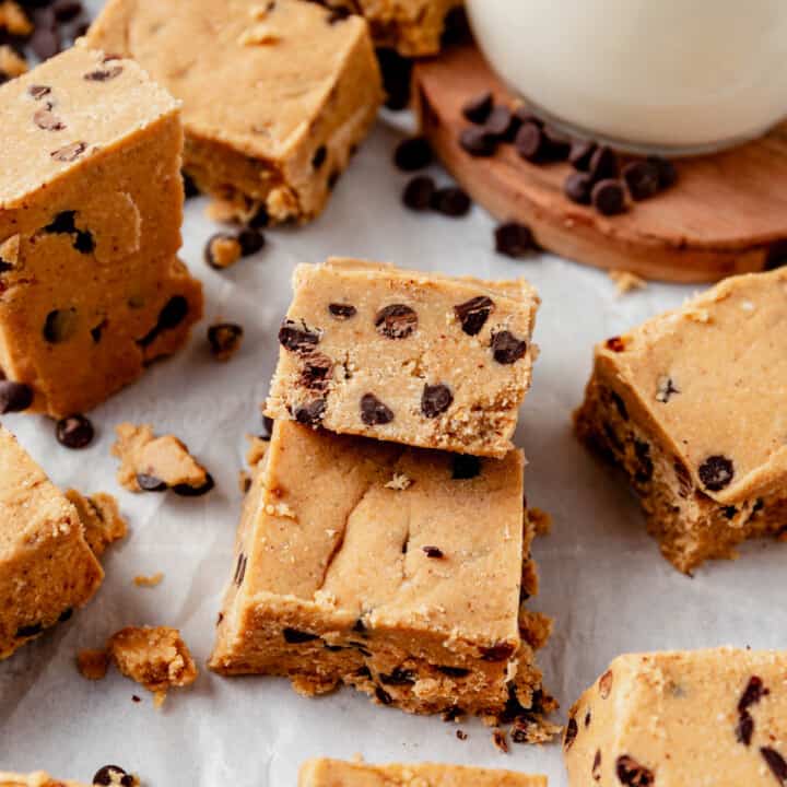 No Bake Chocolate Chip Cookie Dough Protein Bars