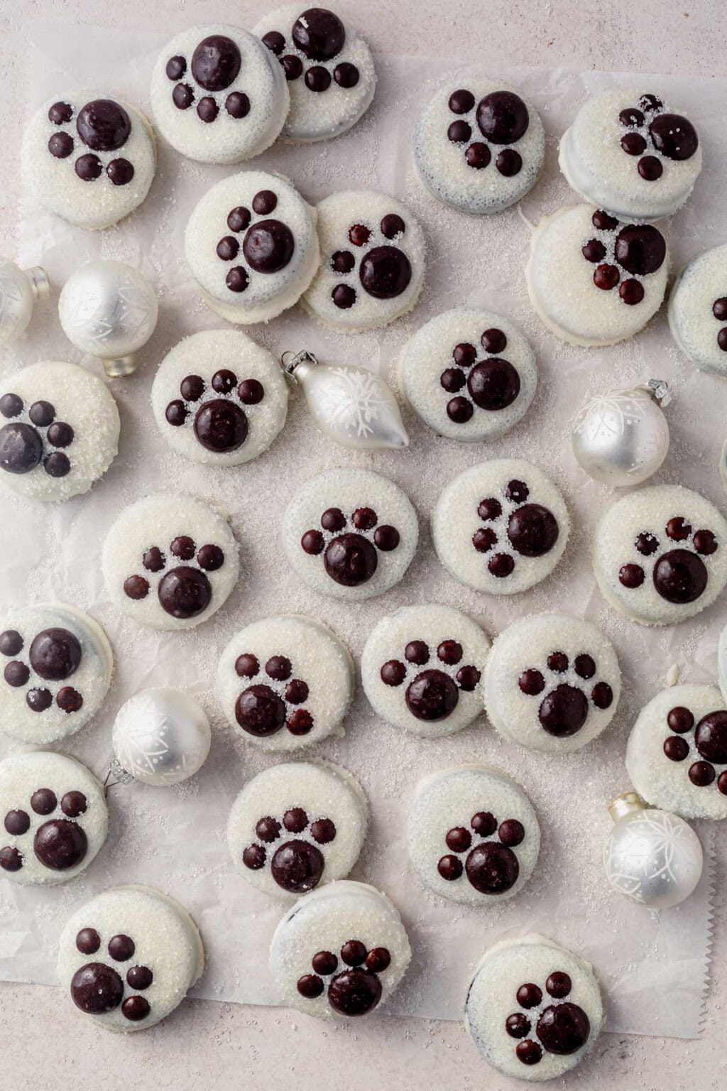 Oreo Polar Bear Paws | What Molly Made