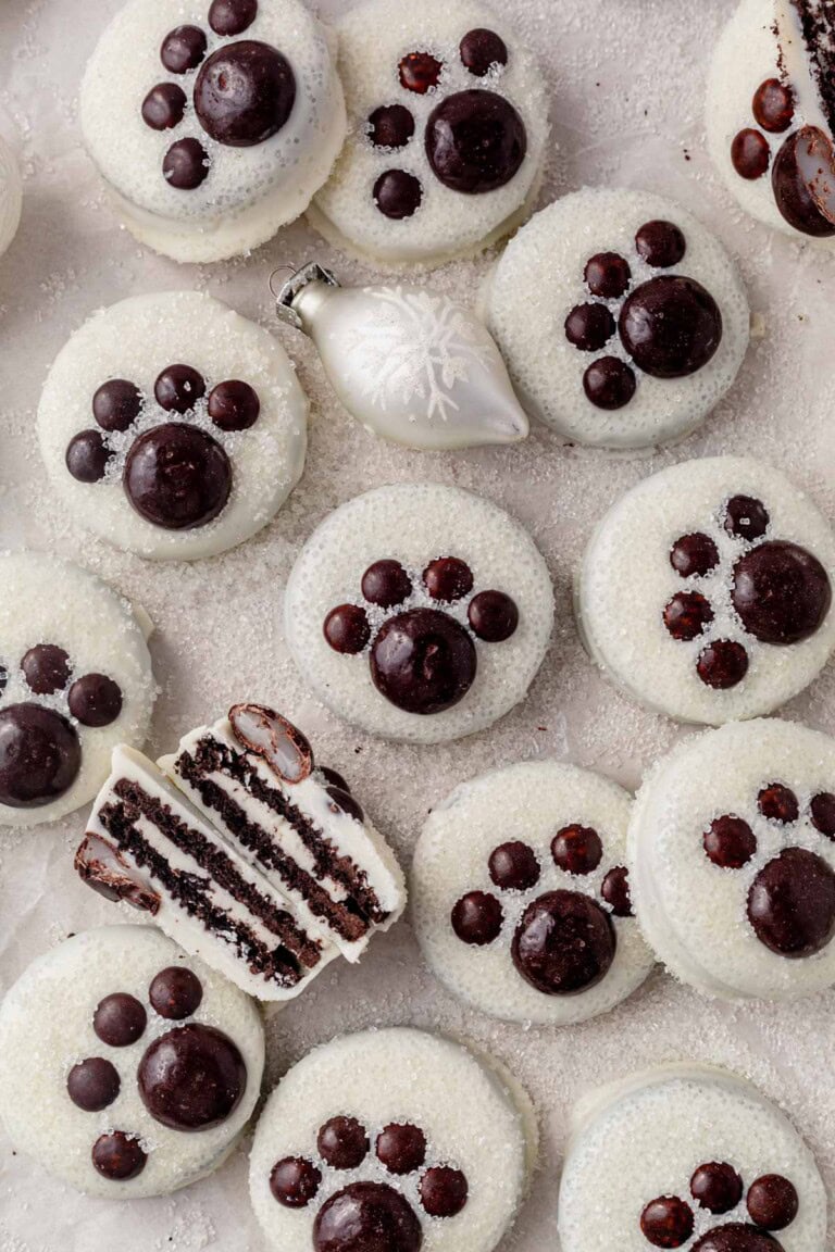 Oreo Polar Bear Paws | What Molly Made